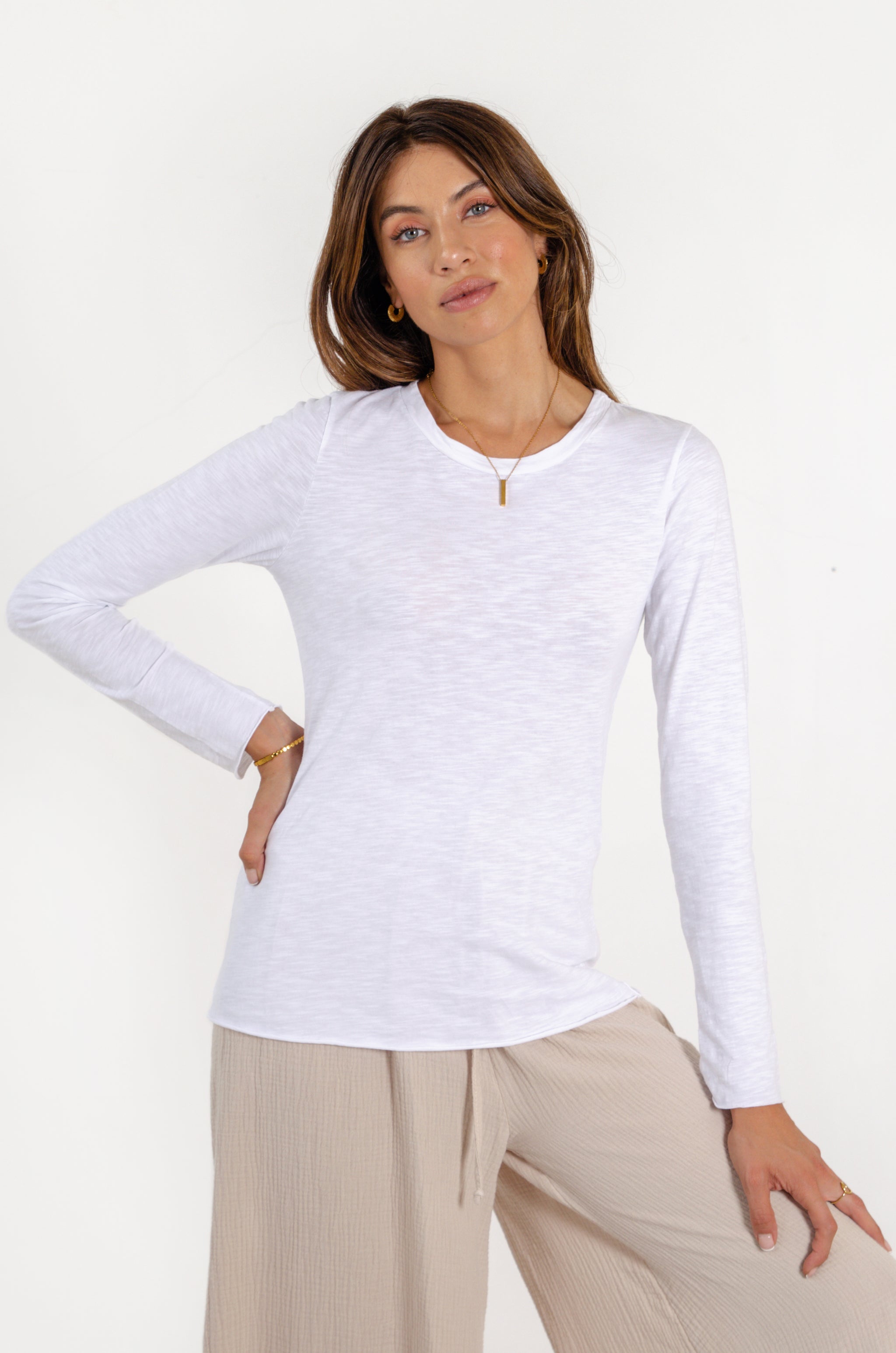 LAURA T-SHIRT // WHITE