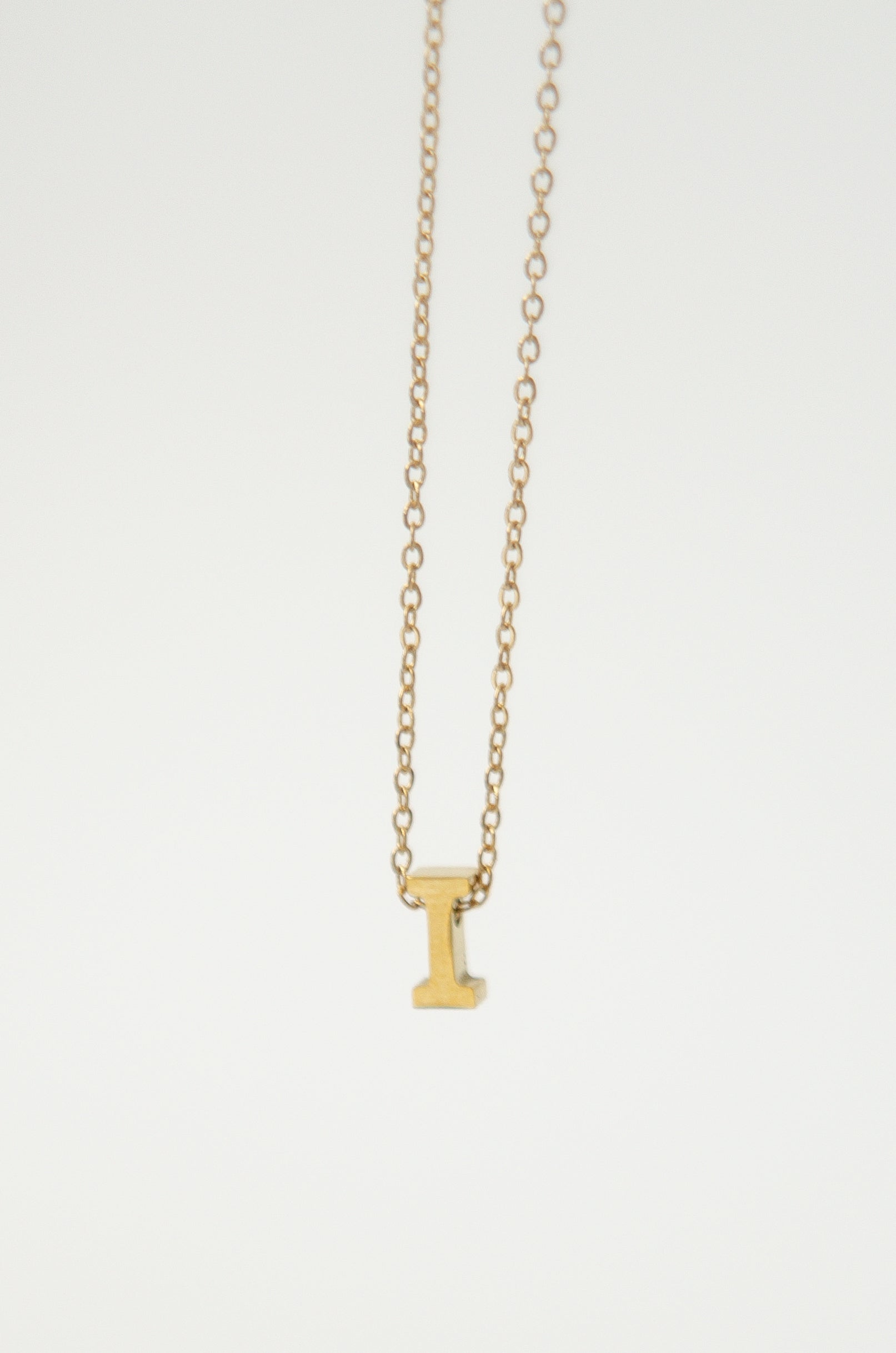 COLLAR LETTERS // I